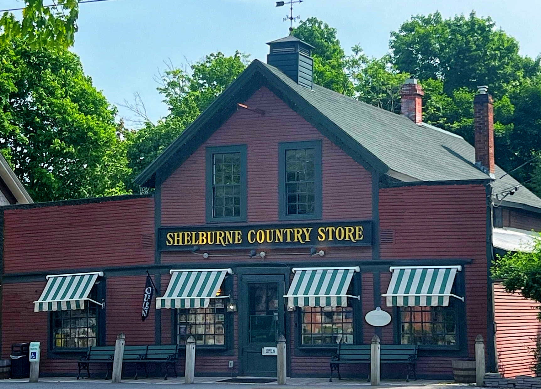 The Shelburne Country Store of Vermont